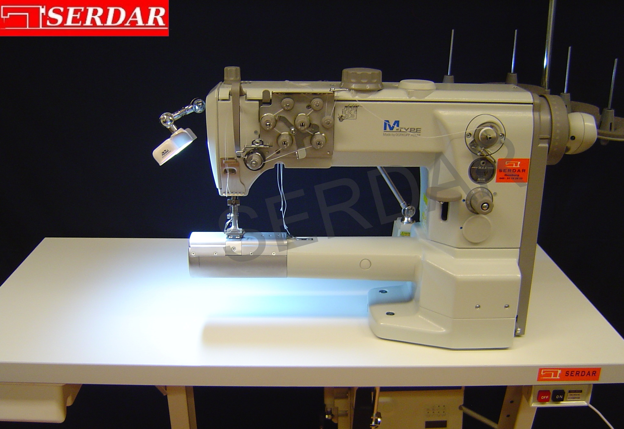 Dürkopp Adler 869-280020-M ECO, 2 Nadel Freiarm Dreifachtransport Artk ...